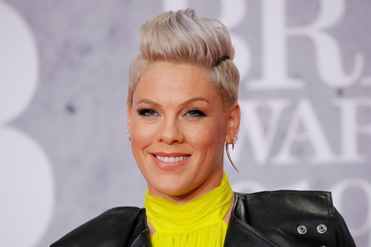 Pink a fost aleasa cel mai frumos om din lume - MB MUSIC