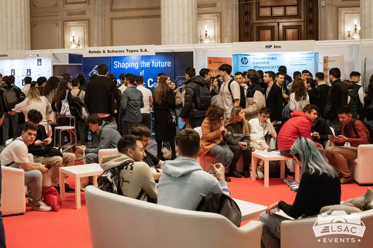 Târg IT&C organizat de Liga Studenților din Facultatea de Automatică și ...